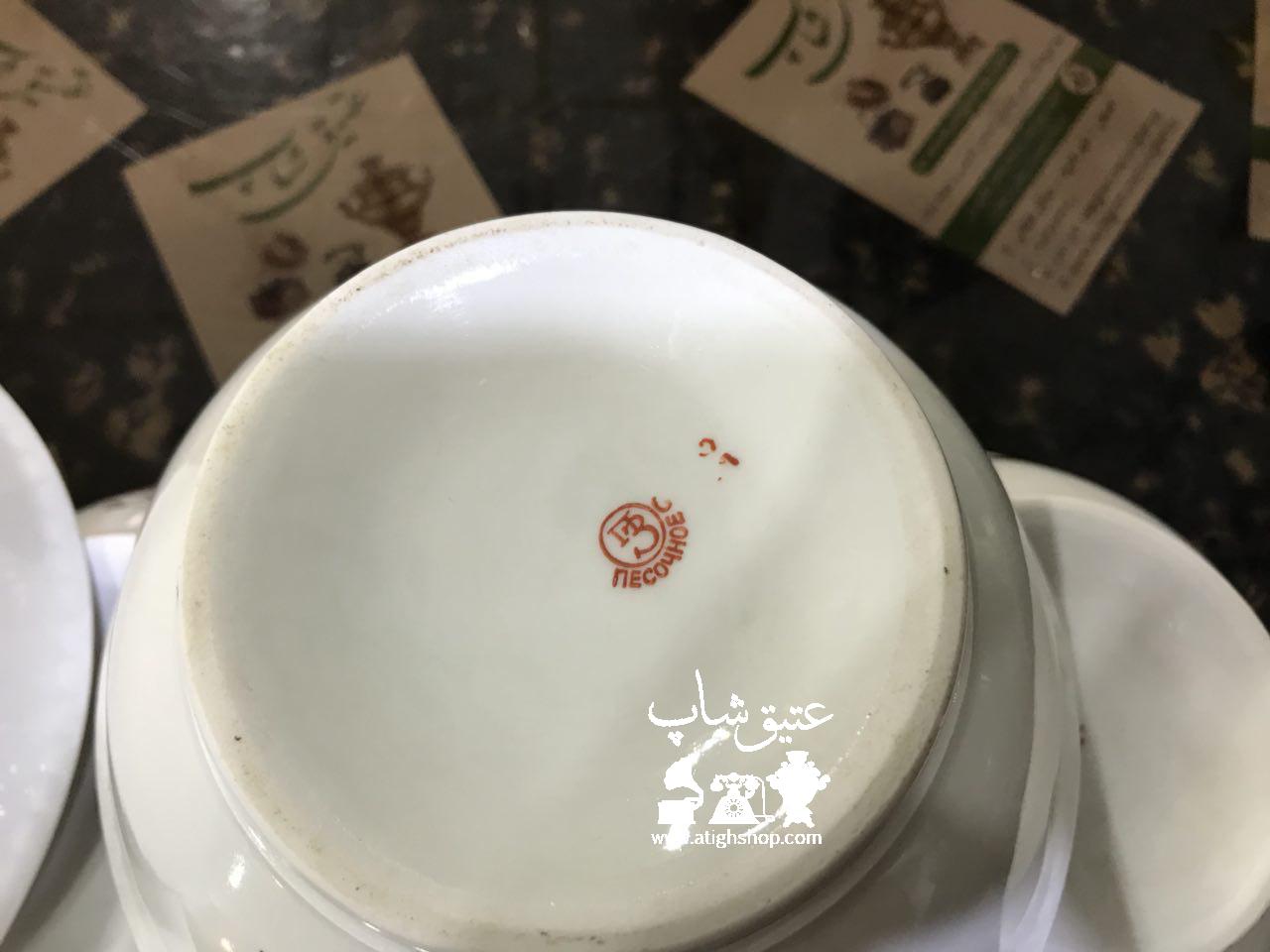 پنج عدد کاسه آبگوشت خوری گل سیبی روس اصل قدیمی، مارک داس و چکش مرجع